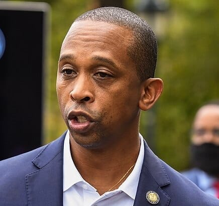 Hochul Nominates Walter T. Mosley as Secretary of State