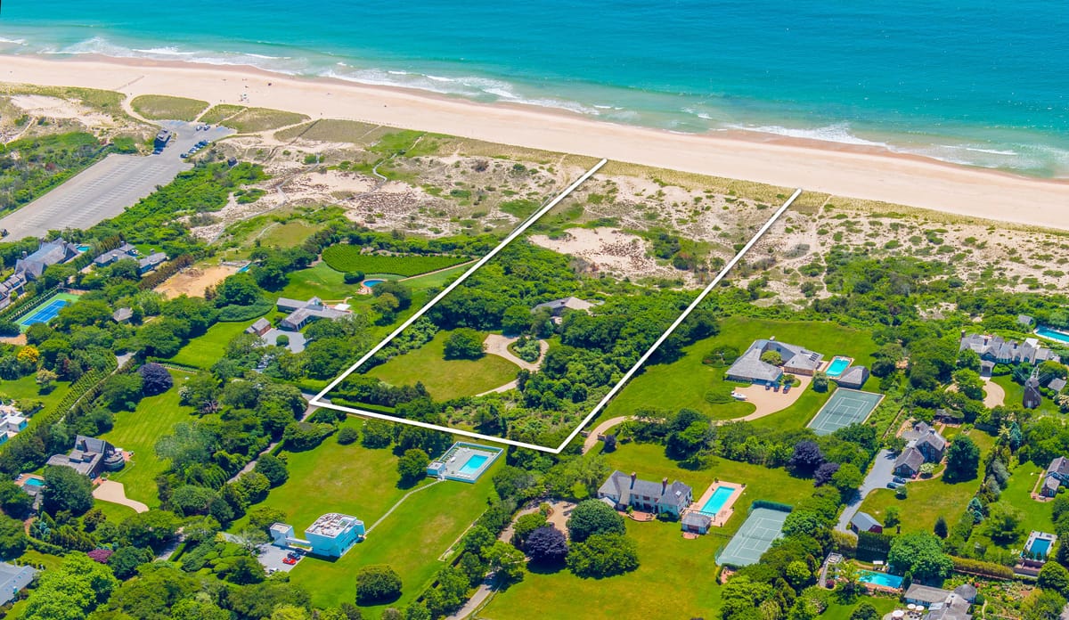 From sprawling Long Island Sound estates to stately Hudson River manors ...